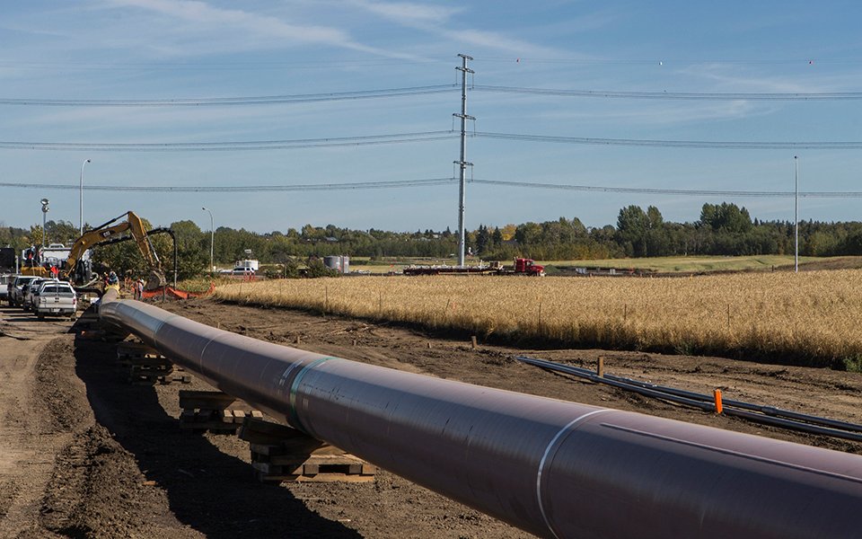Enbridge Shell Lands Pipeline Installation